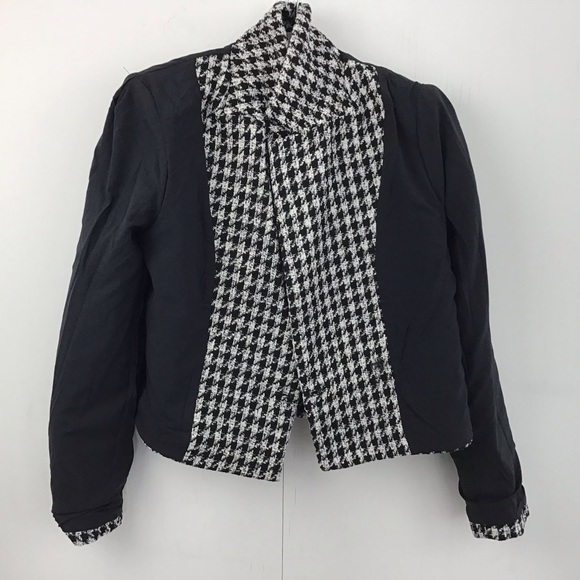 Maison d’ Amelie | Jackets & Coats | Maison Damelie Black White Cropped Houndstooth Blazer Fully ...